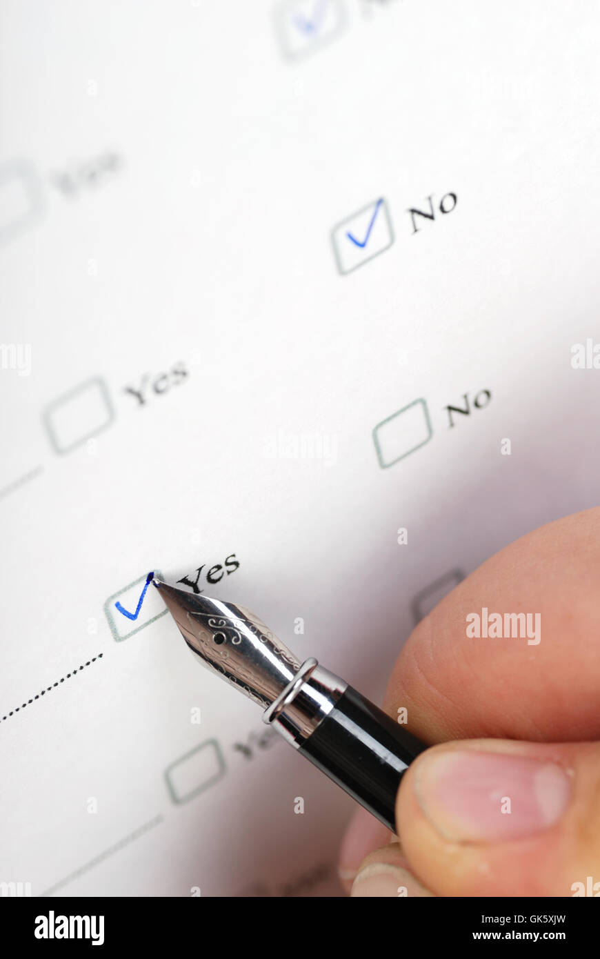 Form questionnaire hi-res stock photography and images - Alamy