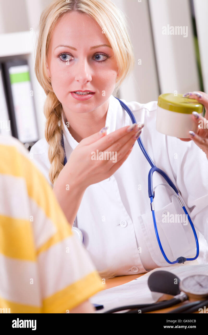 doctor physician medic Stock Photo - Alamy