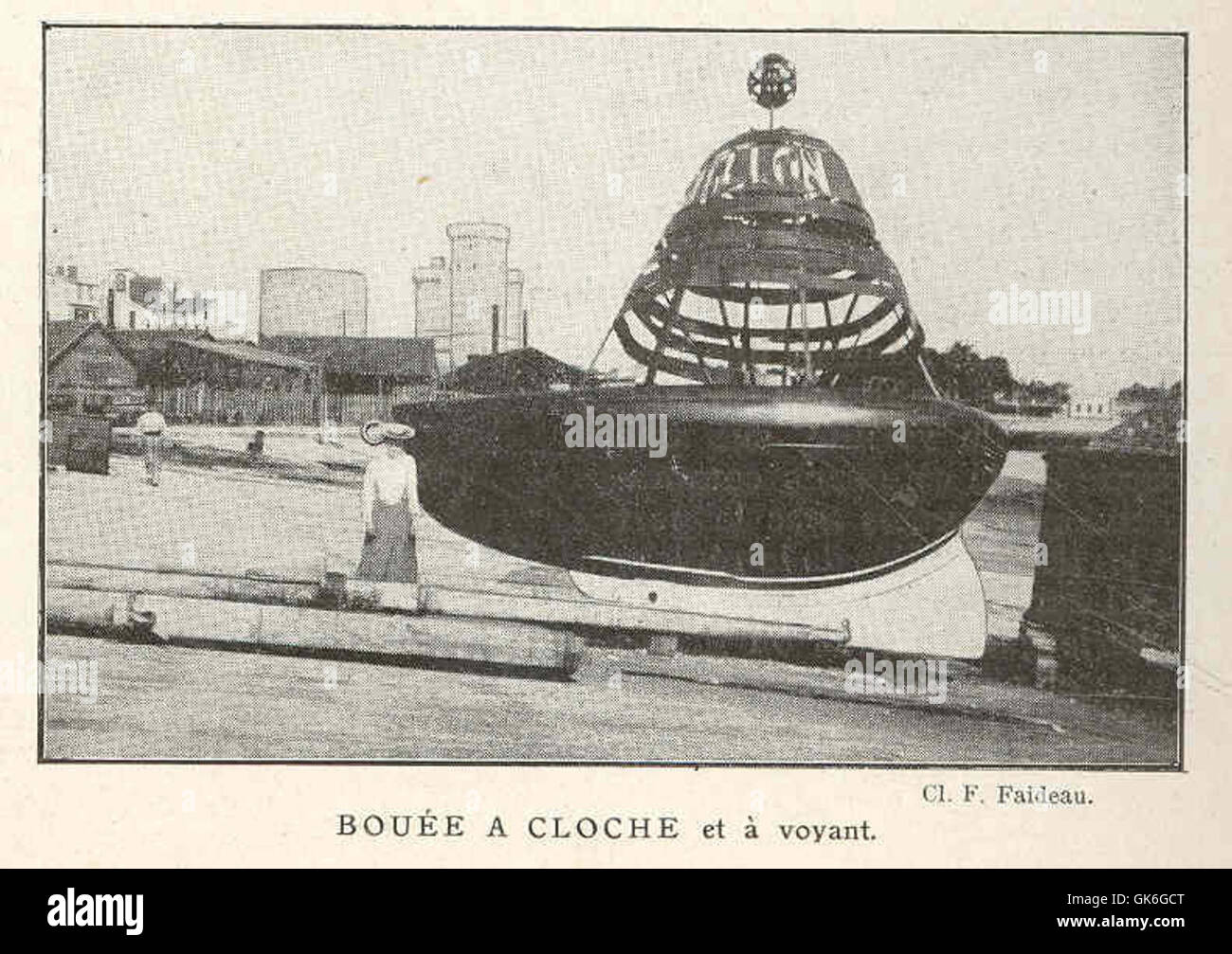 37517 Bouee a Cloche et a Voyant Stock Photo - Alamy