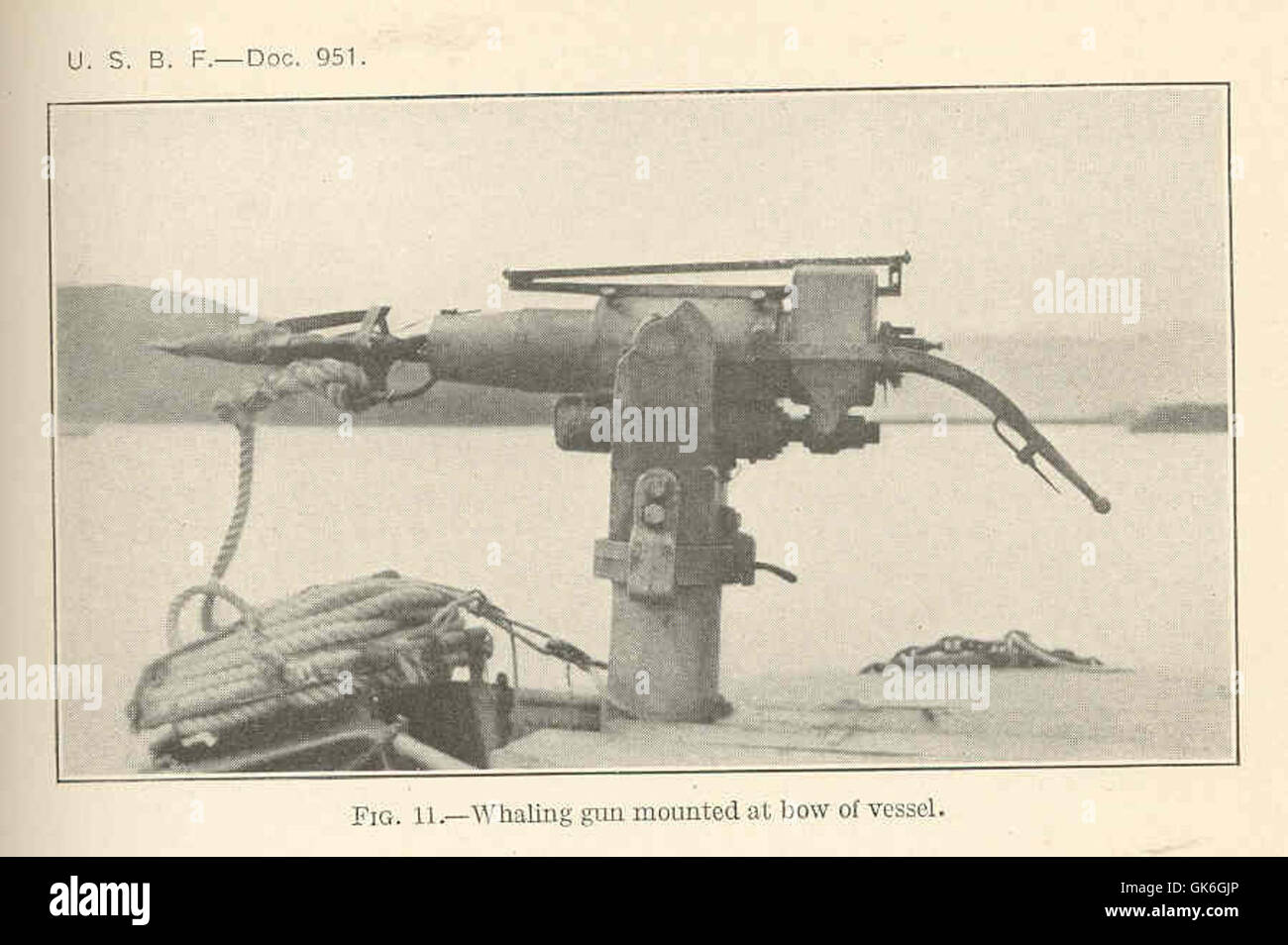 37640 Whaling gun mounted at bow of vessel Stock Photo - Alamy