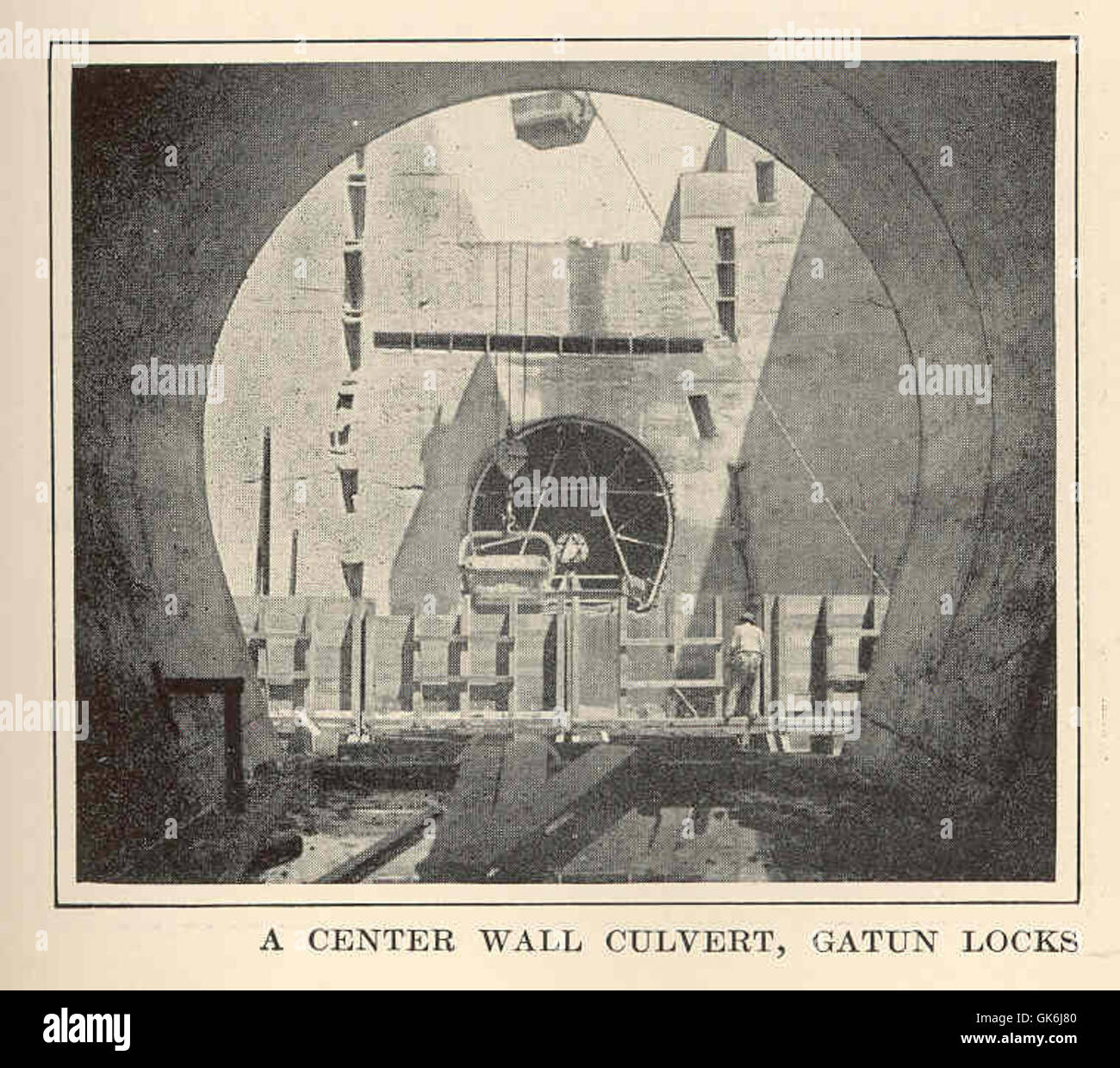 The center wall culvert at the Gatun Locks is an essential component of ...