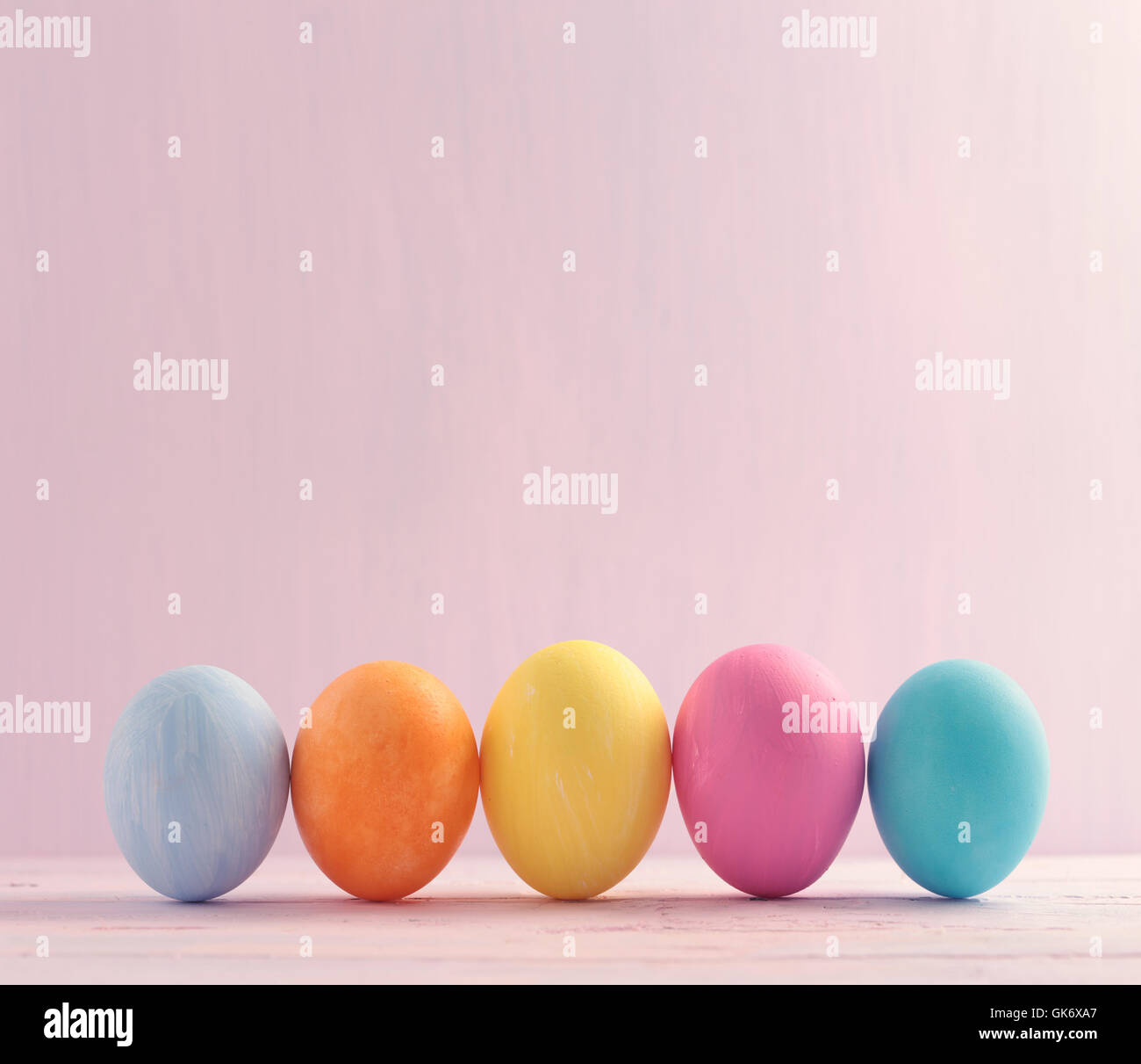 Easter eggs on light hi-res stock photography and images - Alamy
