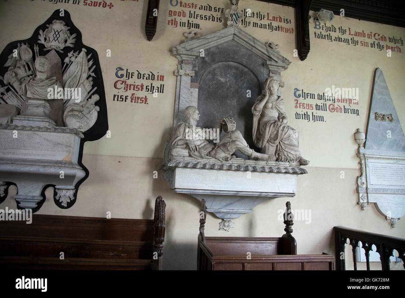 St marys church helmingham hi-res stock photography and images - Alamy