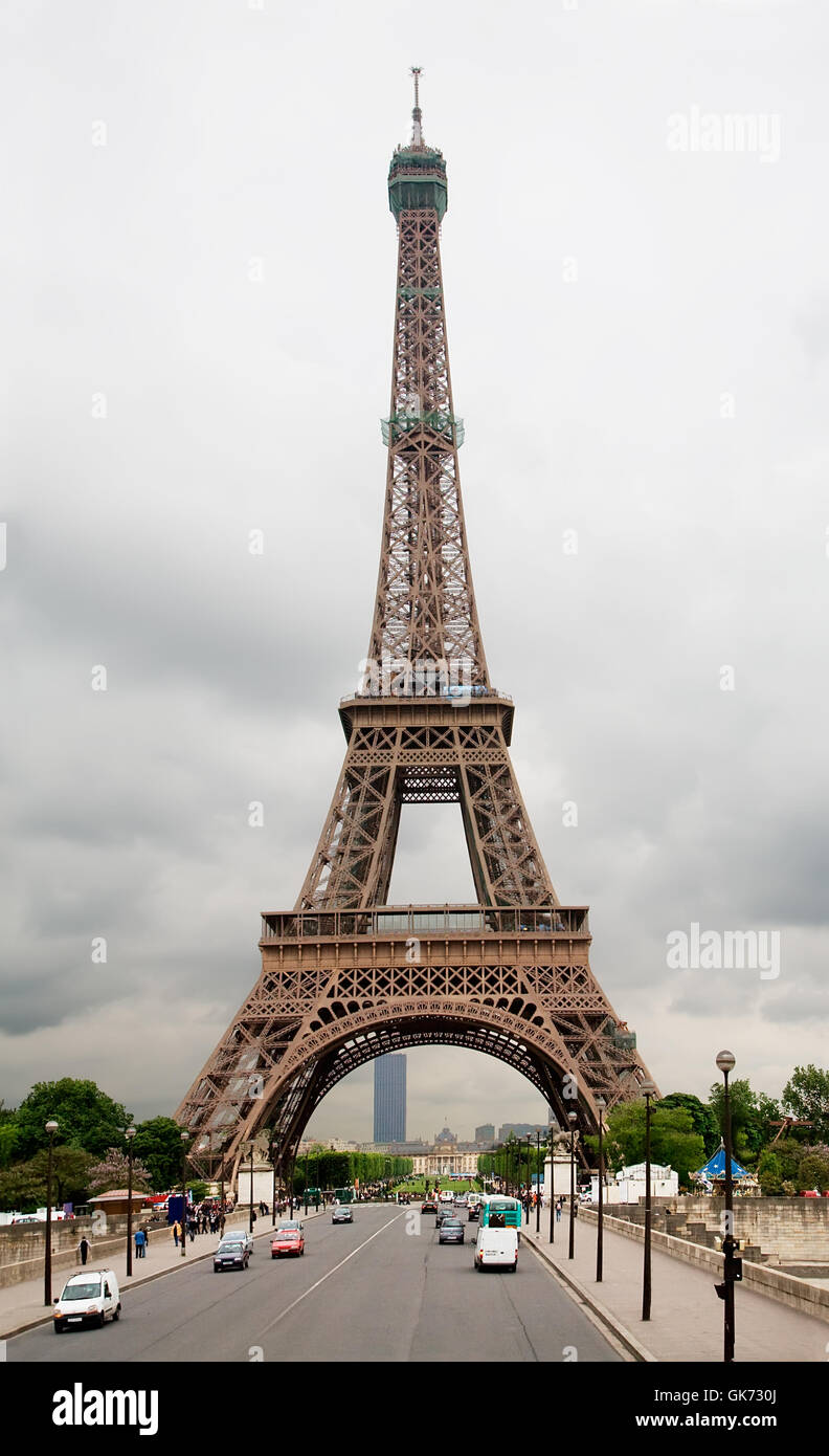 tower paris france Stock Photo - Alamy