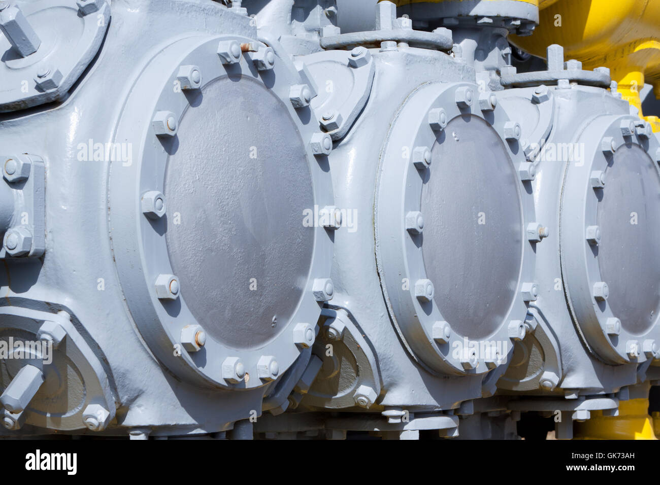 Screw pump hi-res stock photography and images - Alamy