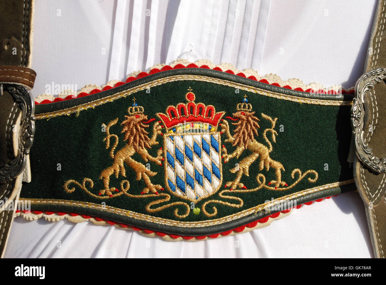 Bayerische tracht hi-res stock photography and images - Alamy