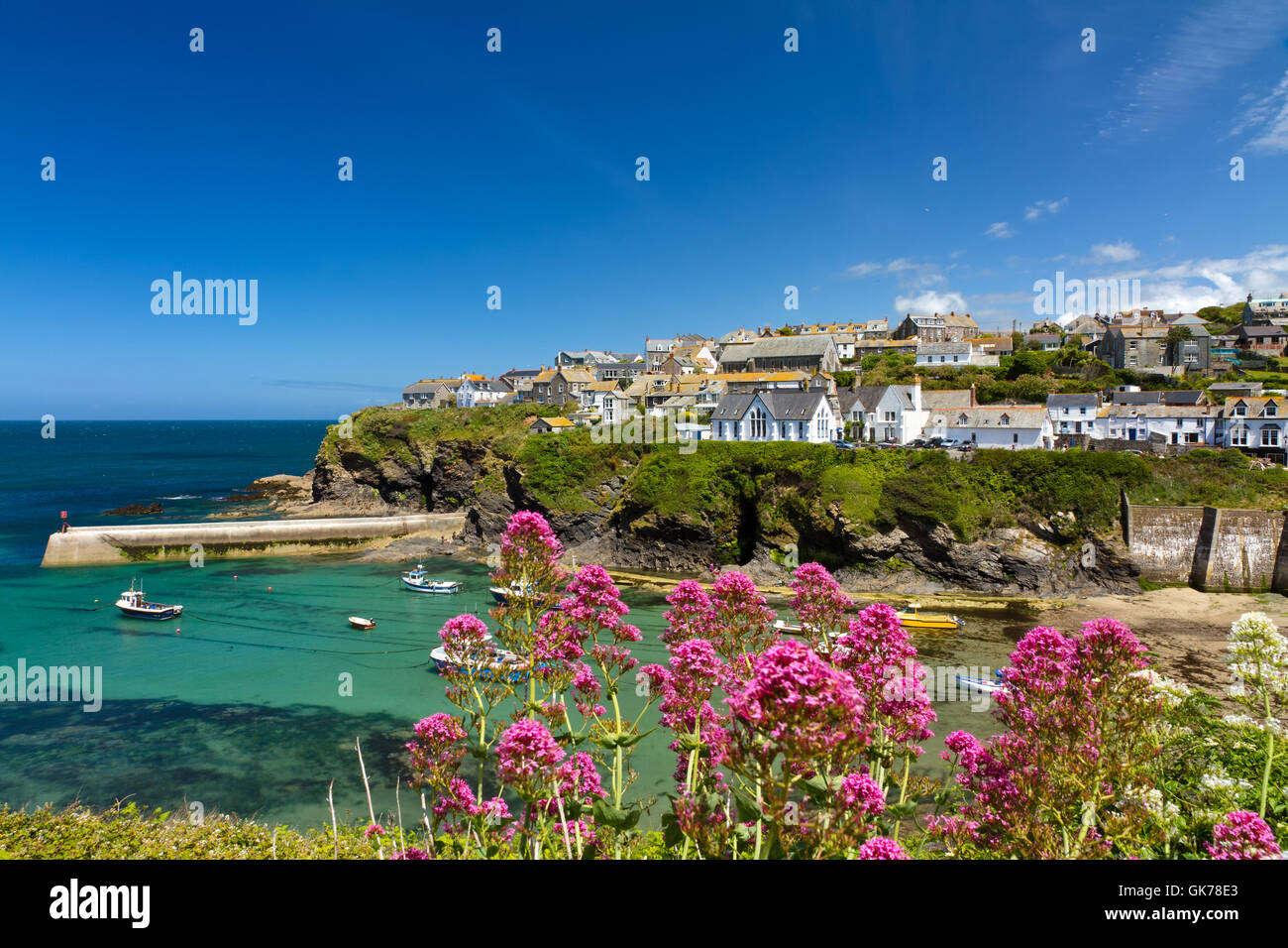 Idyllic coast hi-res stock photography and images - Alamy