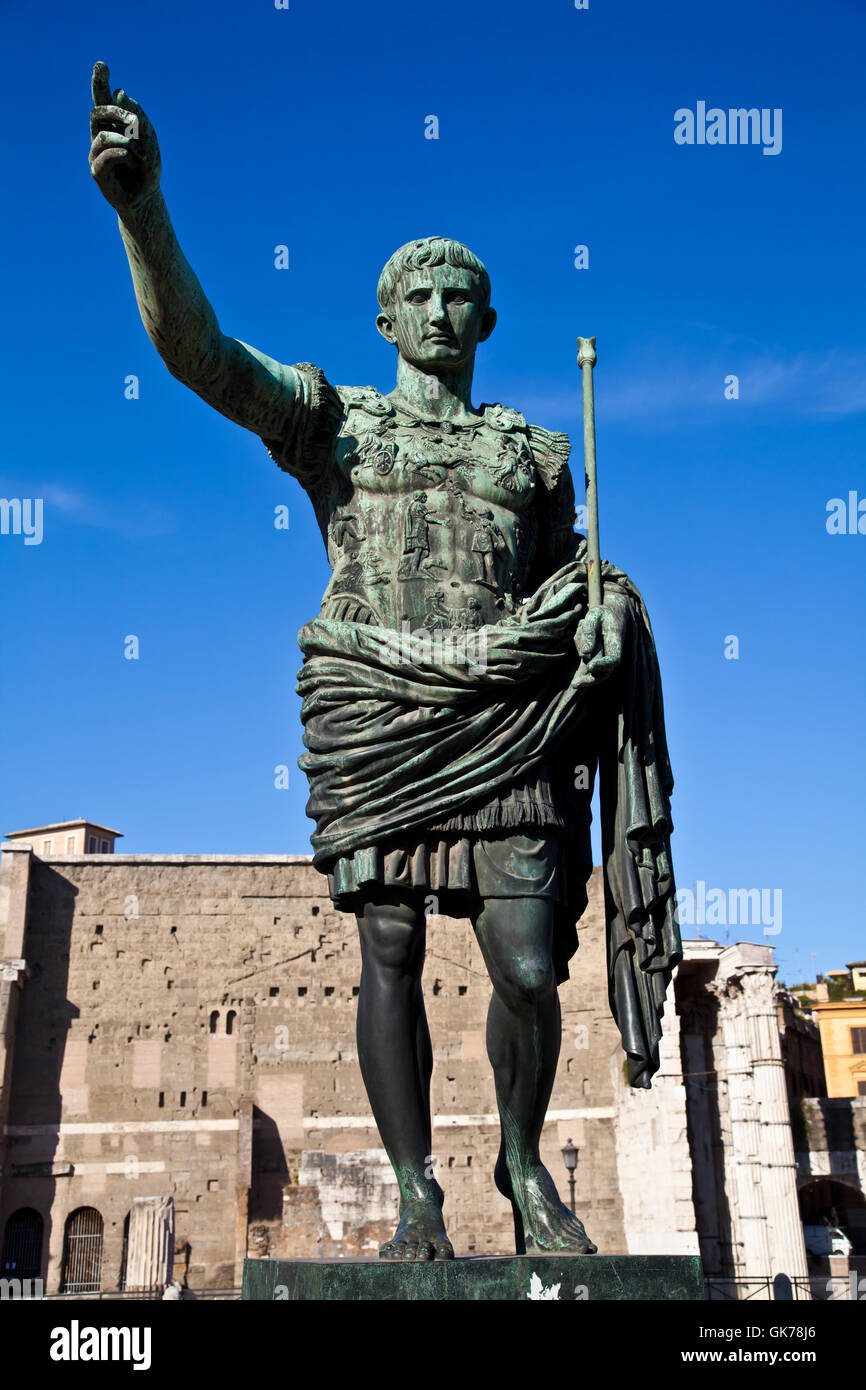 historical isolated statue Stock Photo - Alamy