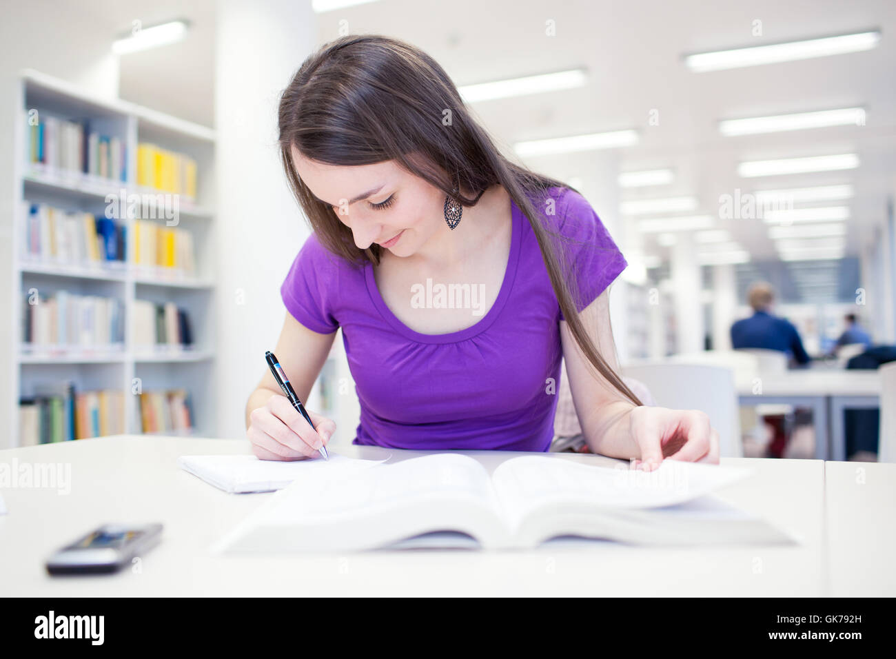 learn library student Stock Photo - Alamy