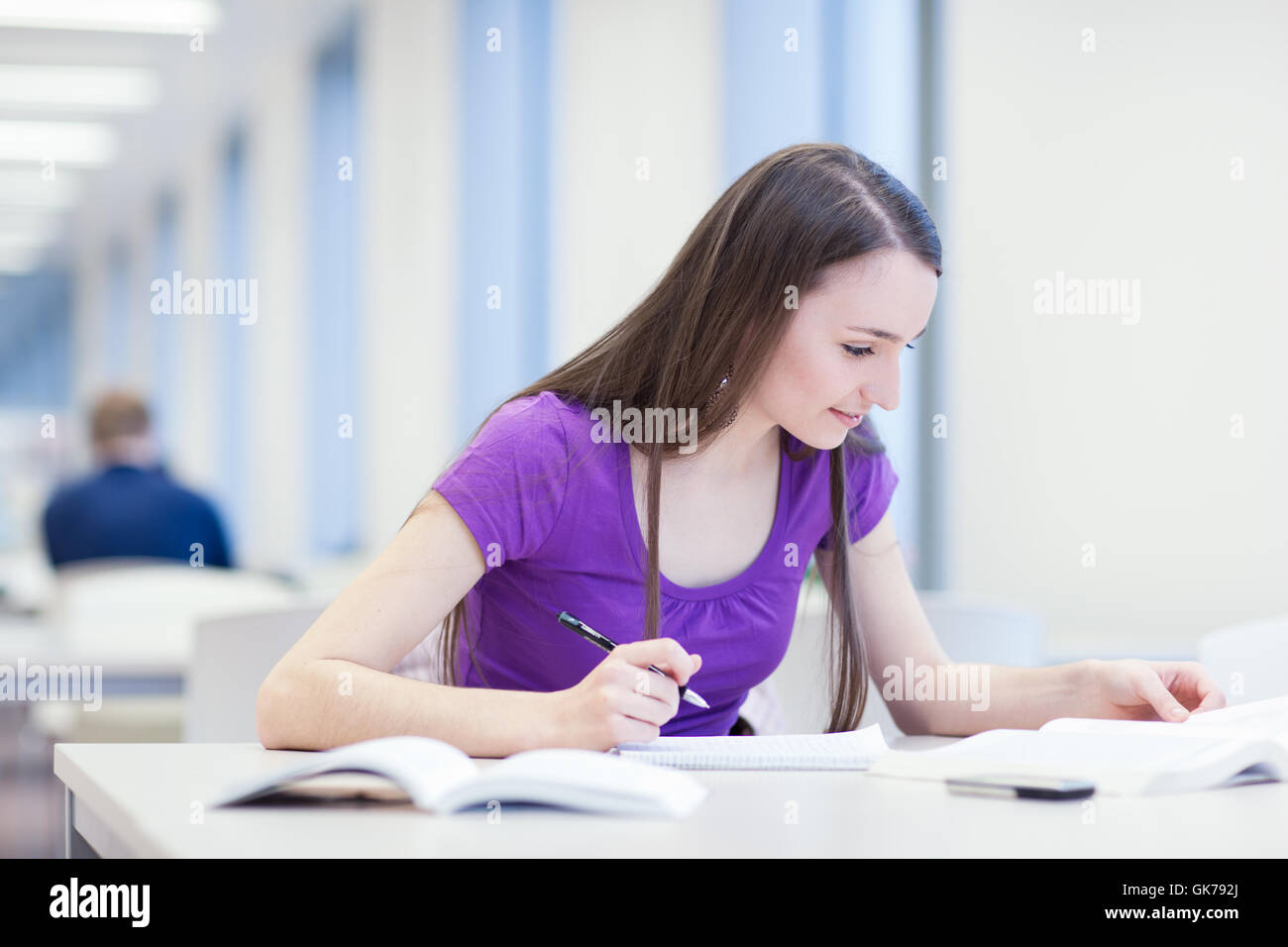 learn library student Stock Photo - Alamy