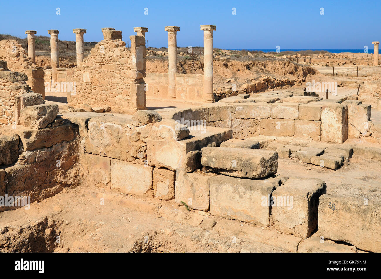 church temple monument Stock Photo - Alamy