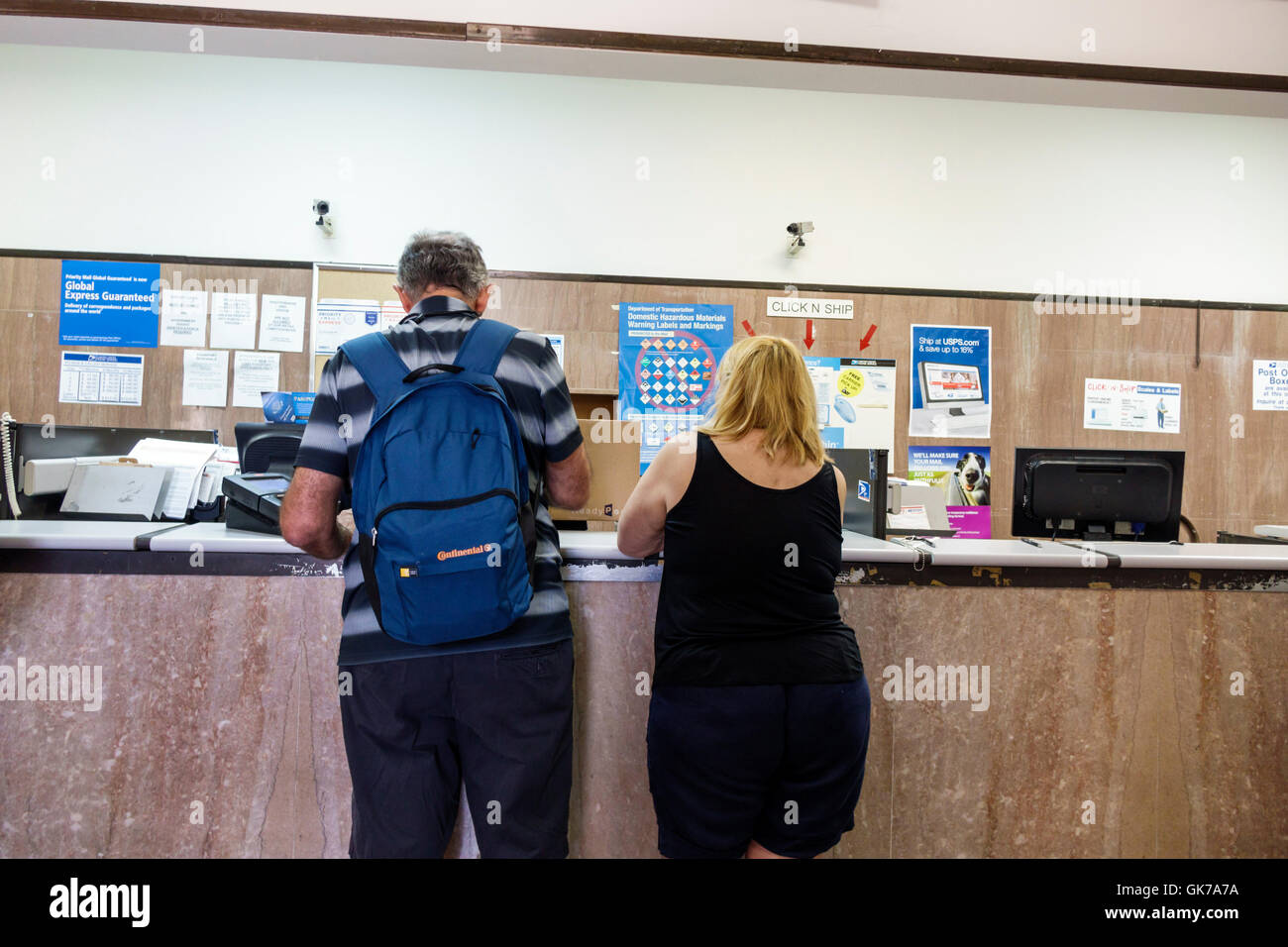 Usps mail hi-res stock photography and images - Alamy