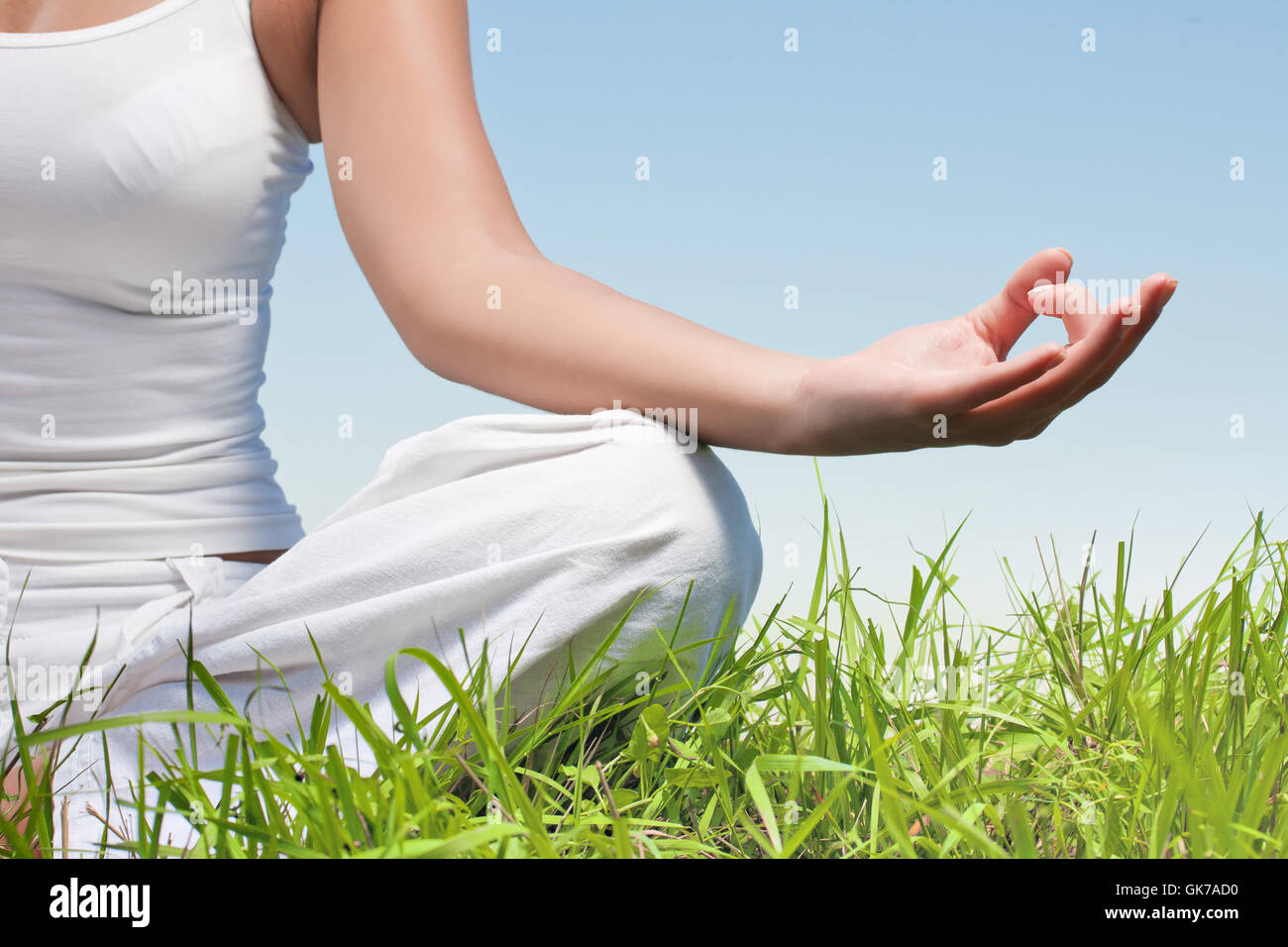 woman hand relaxed Stock Photo - Alamy