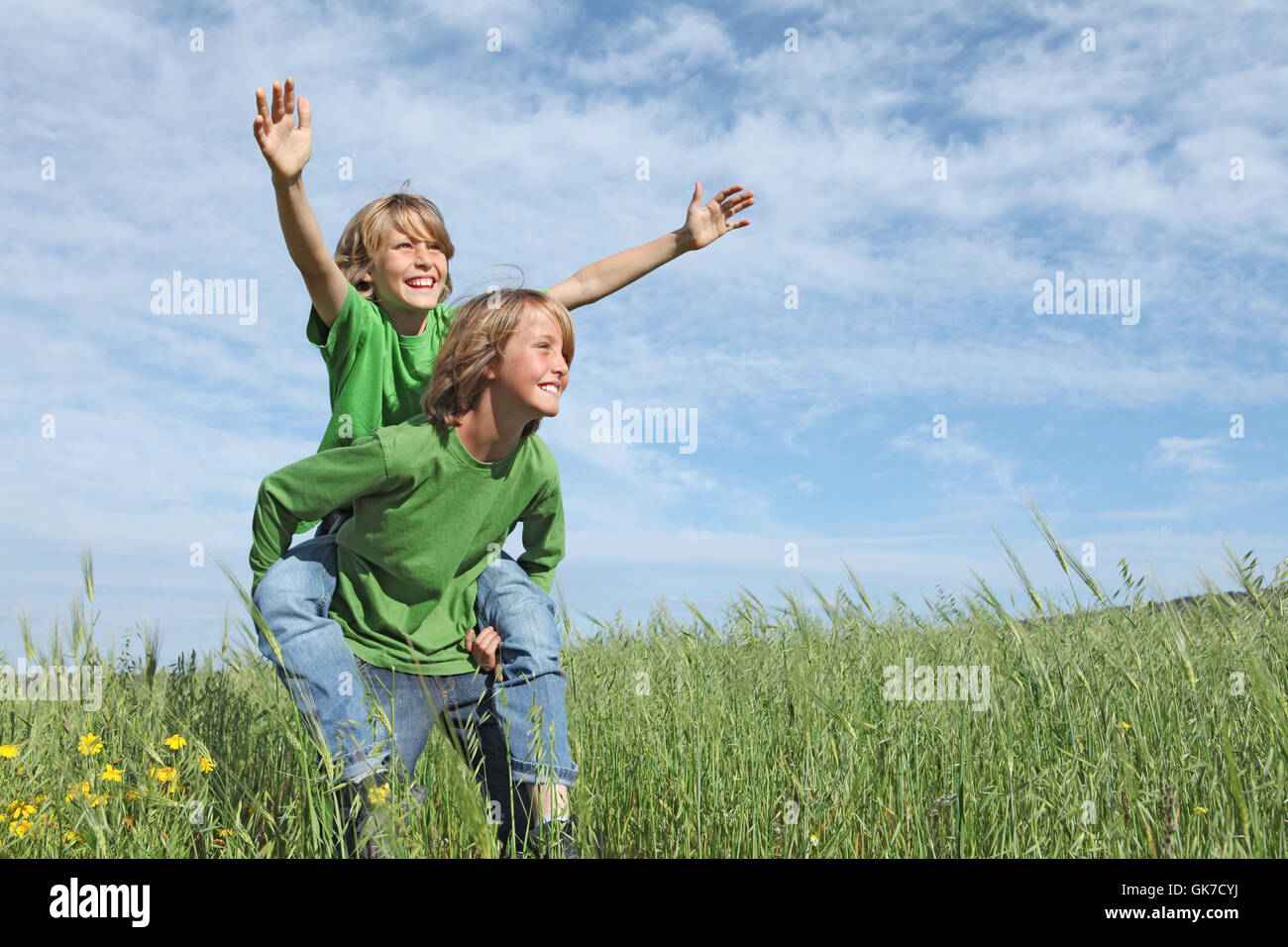 laugh laughs laughing Stock Photo - Alamy