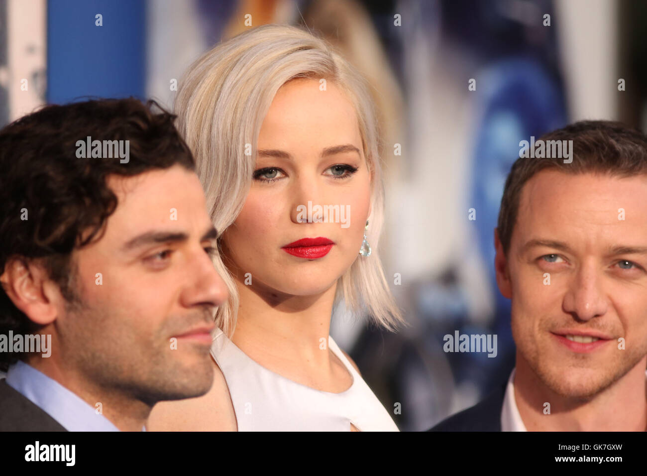London uk jennifer lawrence james mcavoy hi-res stock photography and images - Alamy