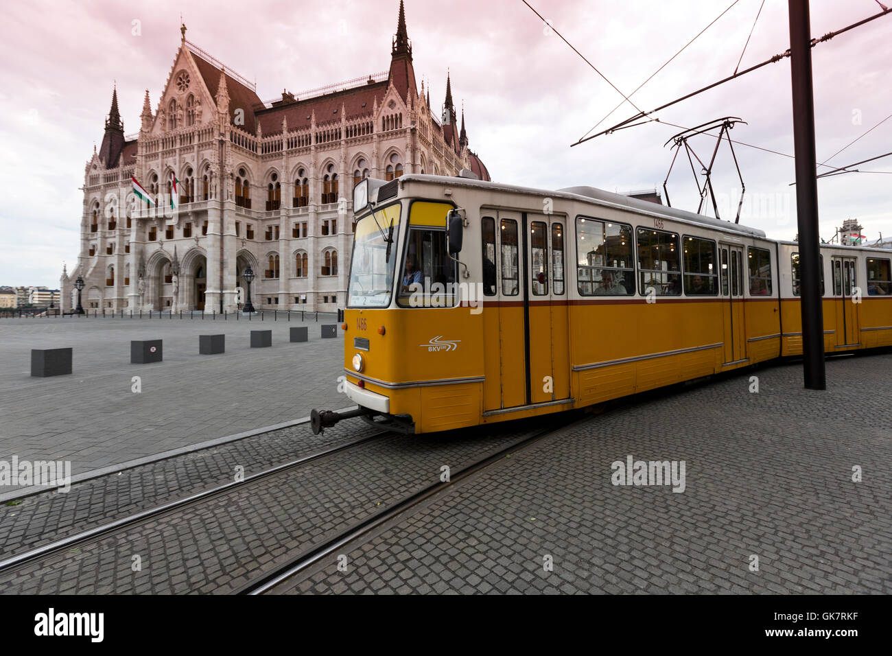 Trolleys in budapest hi-res stock photography and images - Alamy