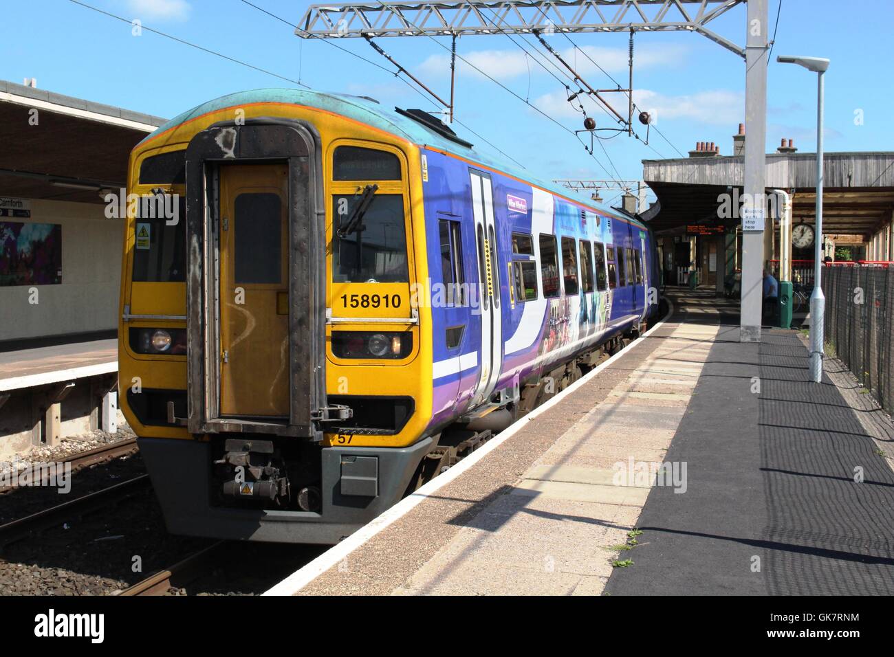 Carnforth railway station hi-res stock photography and images - Alamy