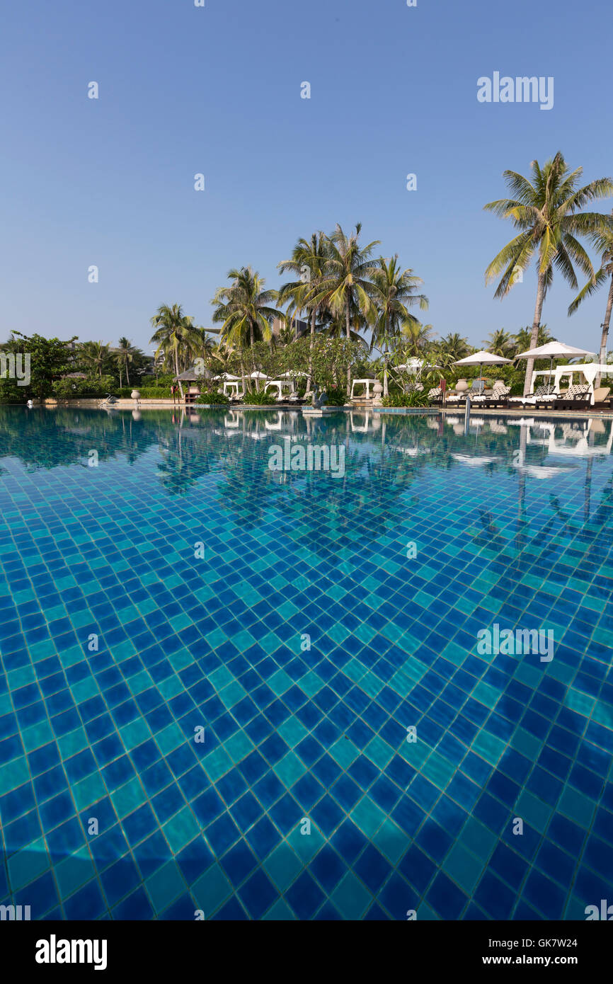 Luxury hotel pool Stock Photo - Alamy