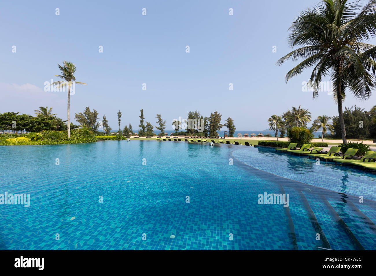 Luxury hotel pool Stock Photo - Alamy