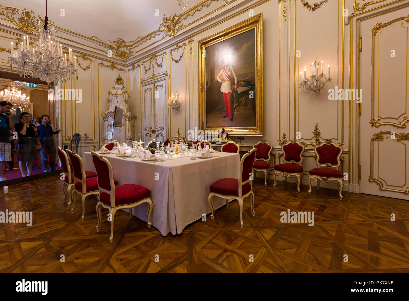 Austria, Schonbrunn Palace in Vienna, which is the former imperial ...