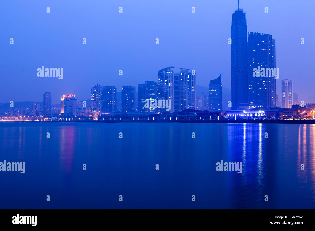 Red tide water china hi-res stock photography and images - Alamy