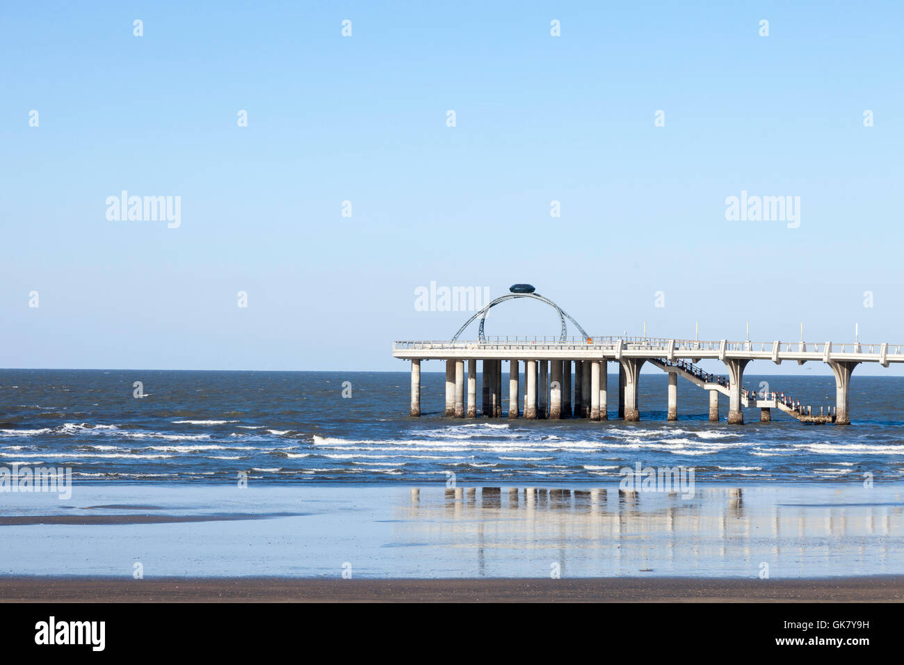 Yantai winter beach Stock Photo - Alamy