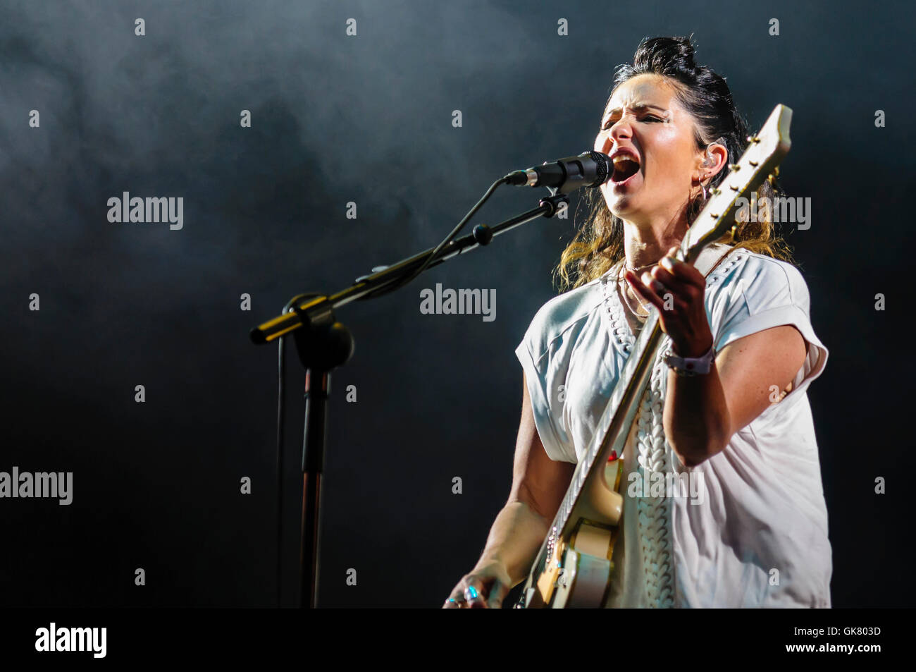 Belfast, Northern Ireland. 18th August, 2016. Scottish singer ...