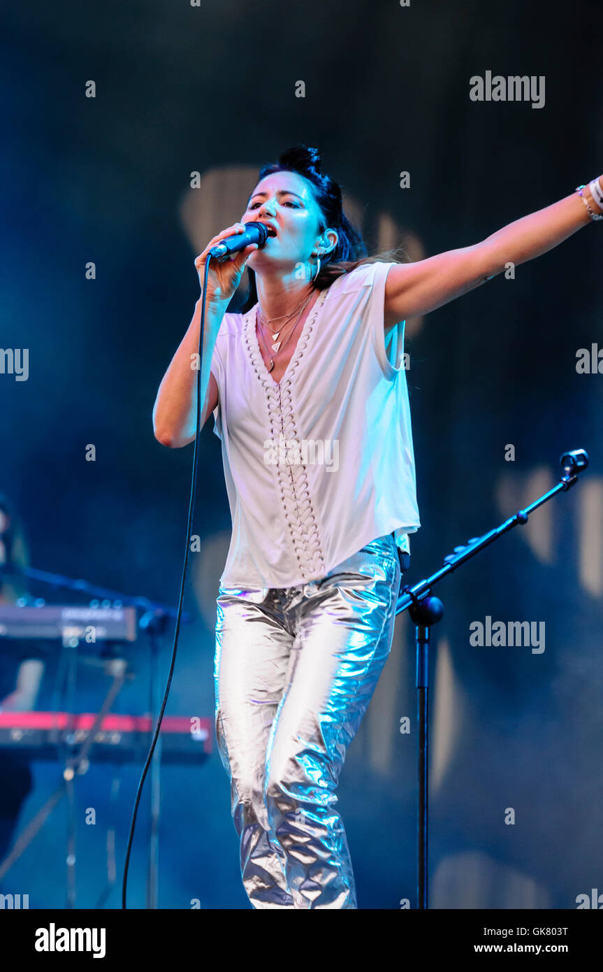 Belfast, Northern Ireland. 18th August, 2016. Scottish singer ...