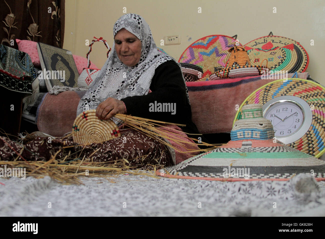 West Bank, Palestine. 18th Aug, 2016. A Palestinian woman made from ...