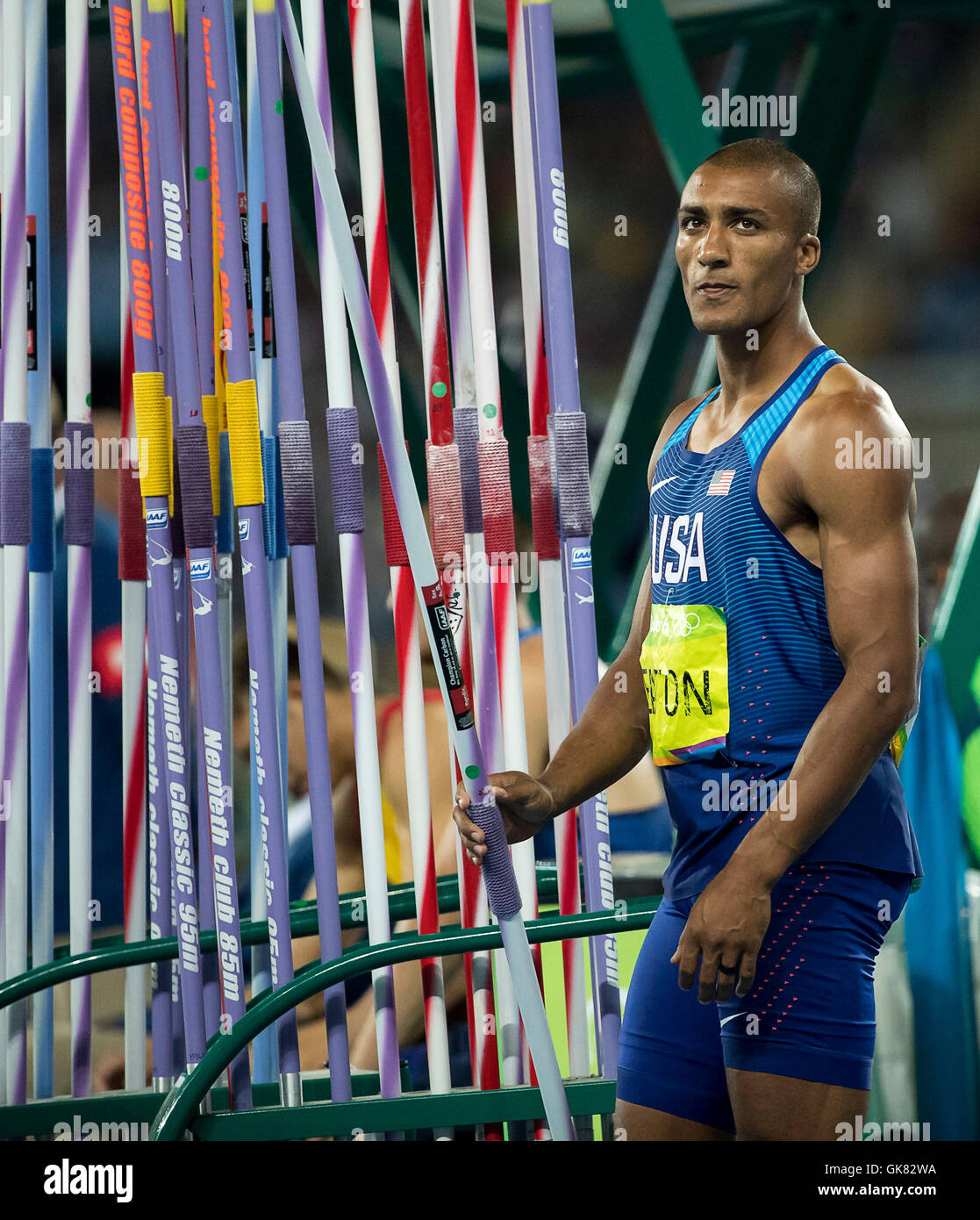 Olympic gold medal javelin throw hi-res stock photography and images ...