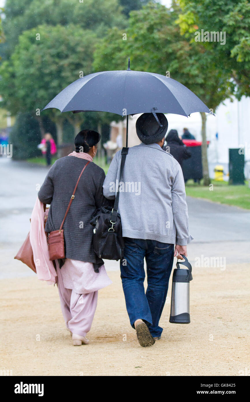 a, rain, raindrop, raindrops, rained, raining, sidewalk, pouring down ...