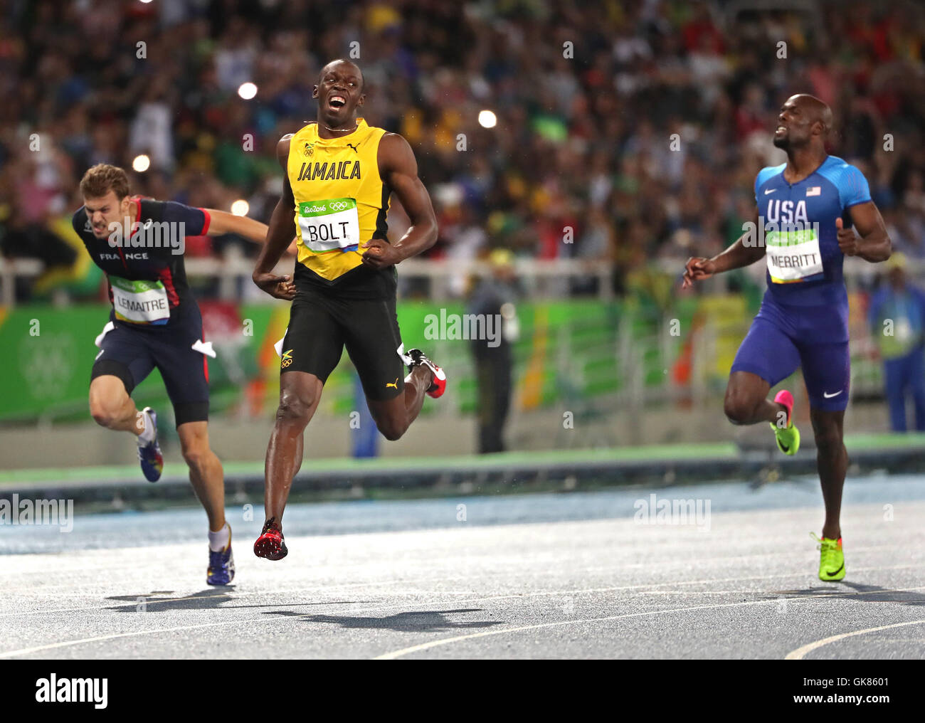 Mens 200 meter final hi-res stock photography and images - Alamy