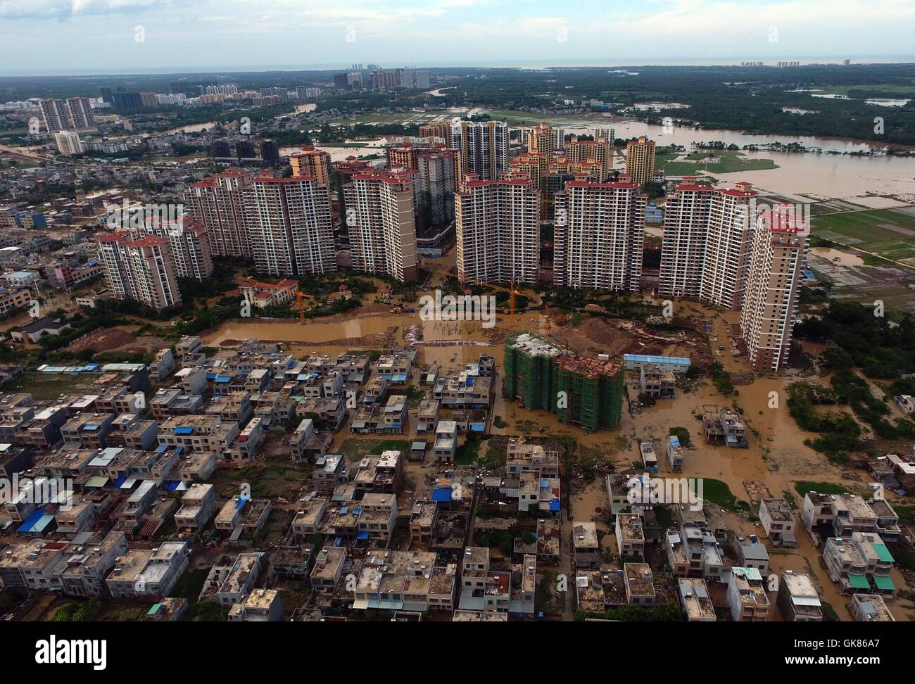 Lingao. 19th Aug, 2016. Photo taken on Aug. 19, 2016 shows waterlogged ...