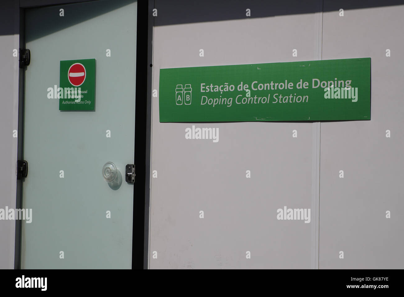 Kontroll station hi-res stock photography and images - Alamy