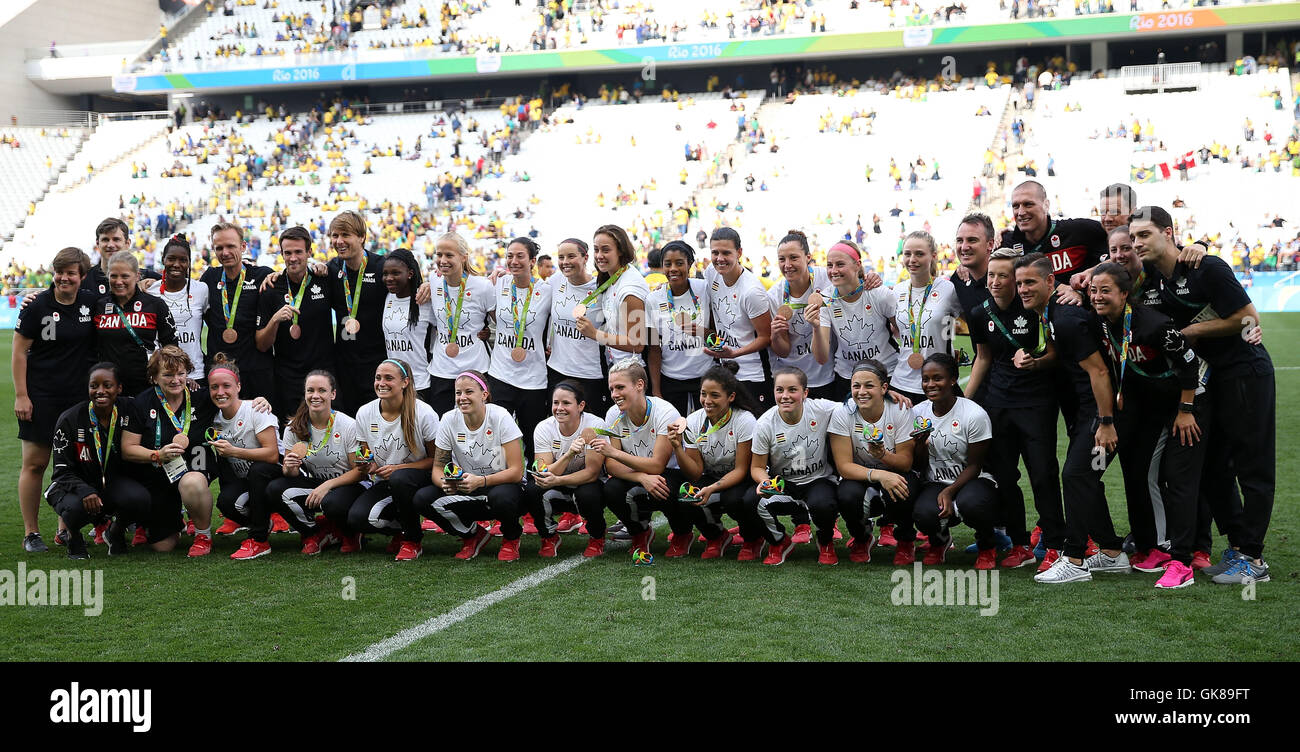 Rio De Janeiro, Brazil. 19th Aug, 2016. Players of Canada pose for a ...
