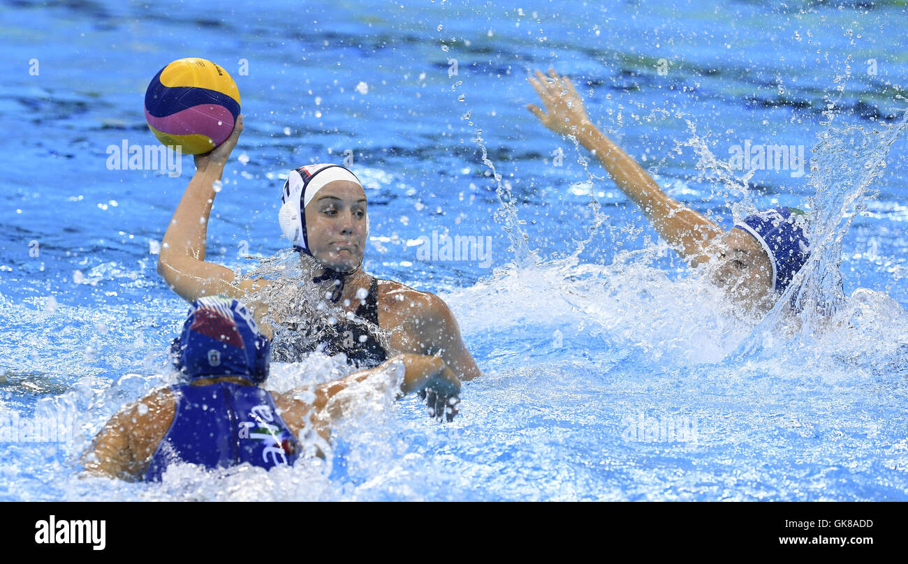 Rio De Janeiro, Brazil. 19th Aug, 2016. Makenzie Fischer (C) of the ...