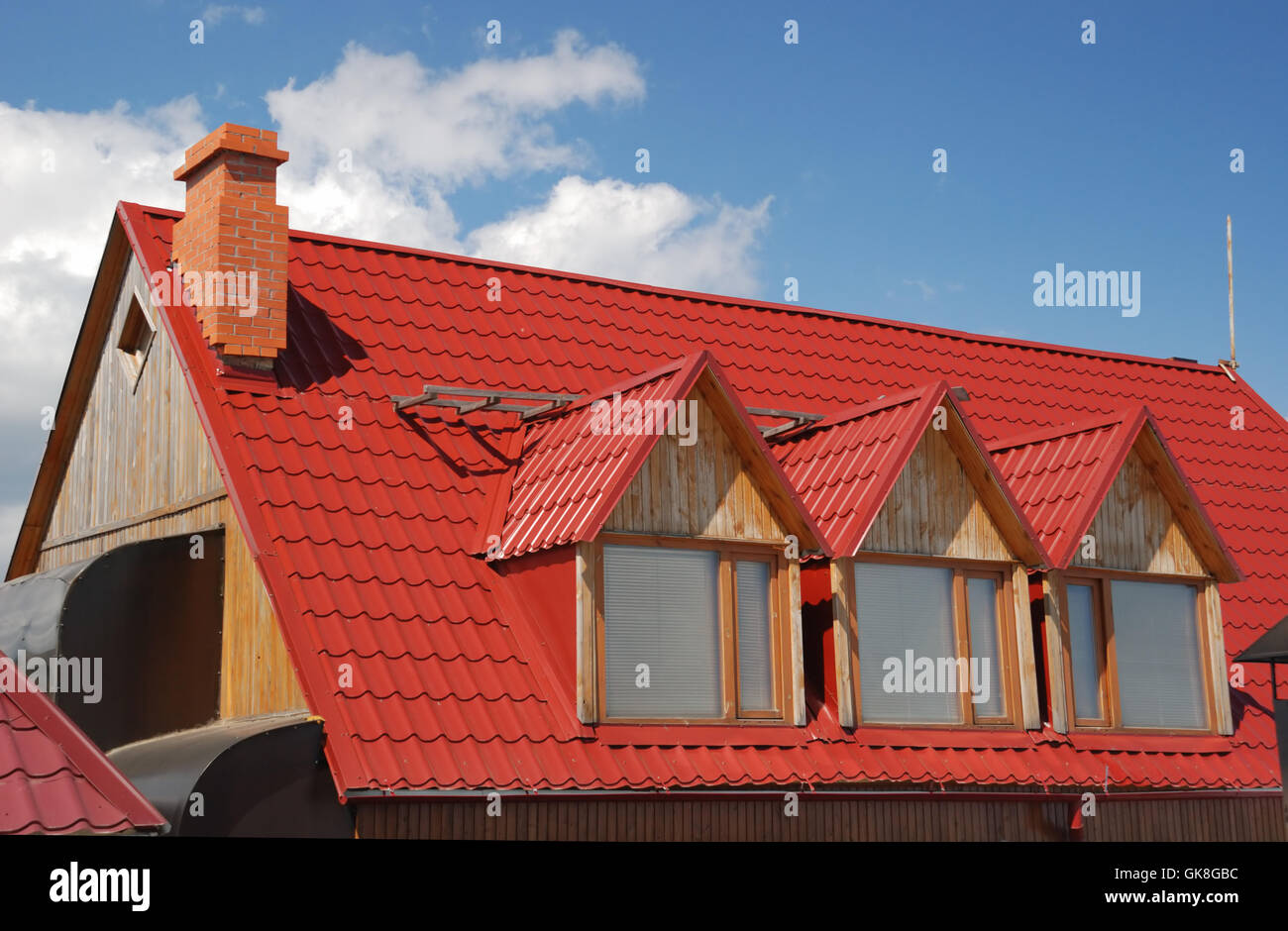 Red tile roof and trim hi-res stock photography and images - Alamy