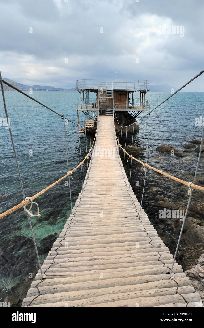 The hinged bridge Stock Photo - Alamy