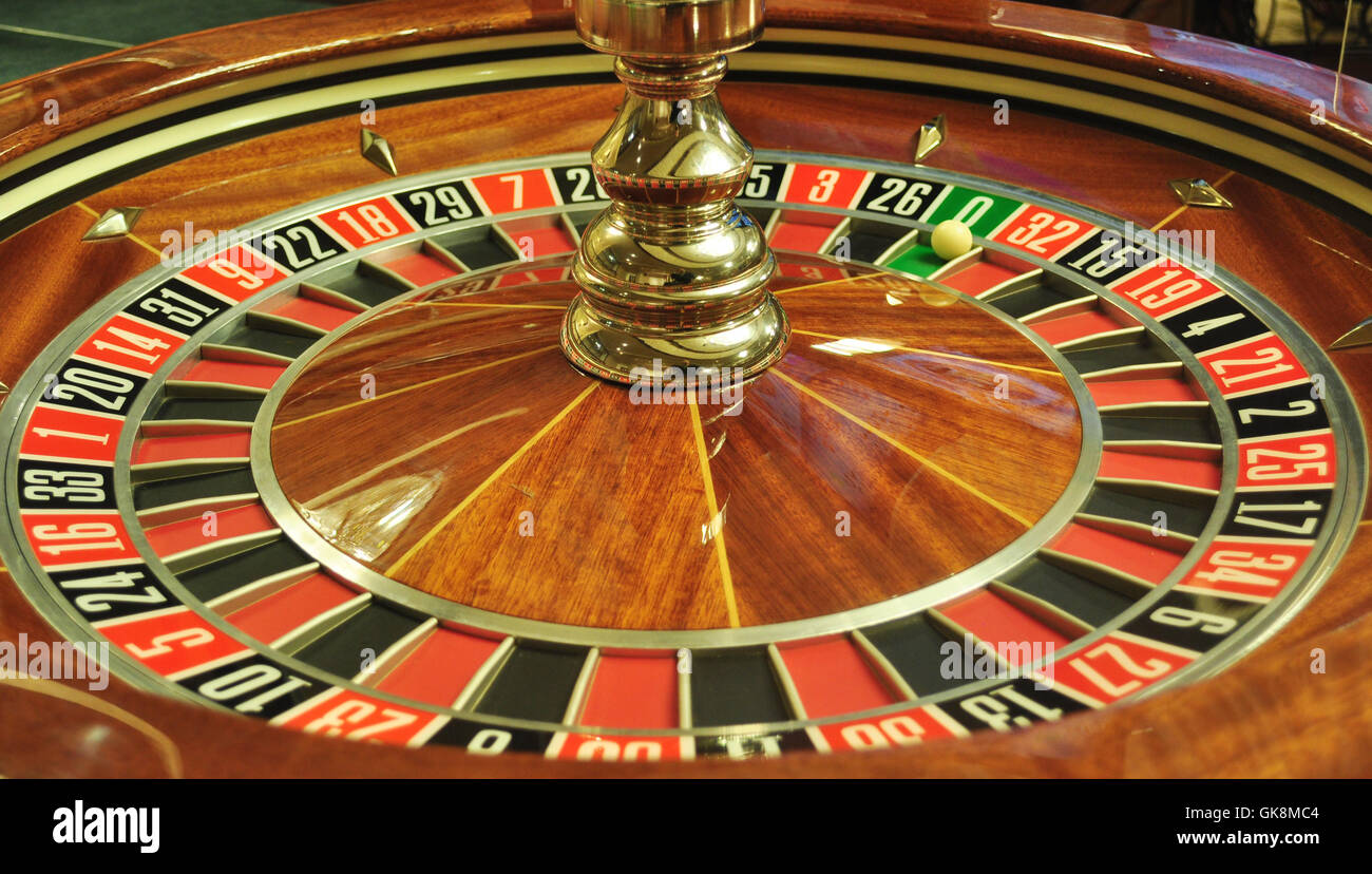 Game roulette hi-res stock photography and images - Alamy