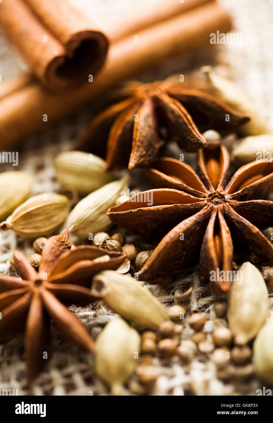 spices cinamon cinnamon Stock Photo - Alamy