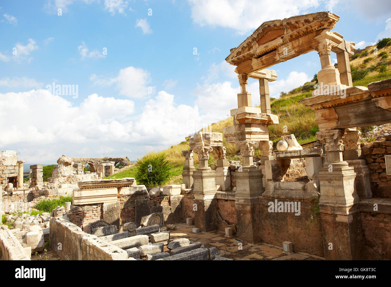 temple ruin ruins Stock Photo - Alamy