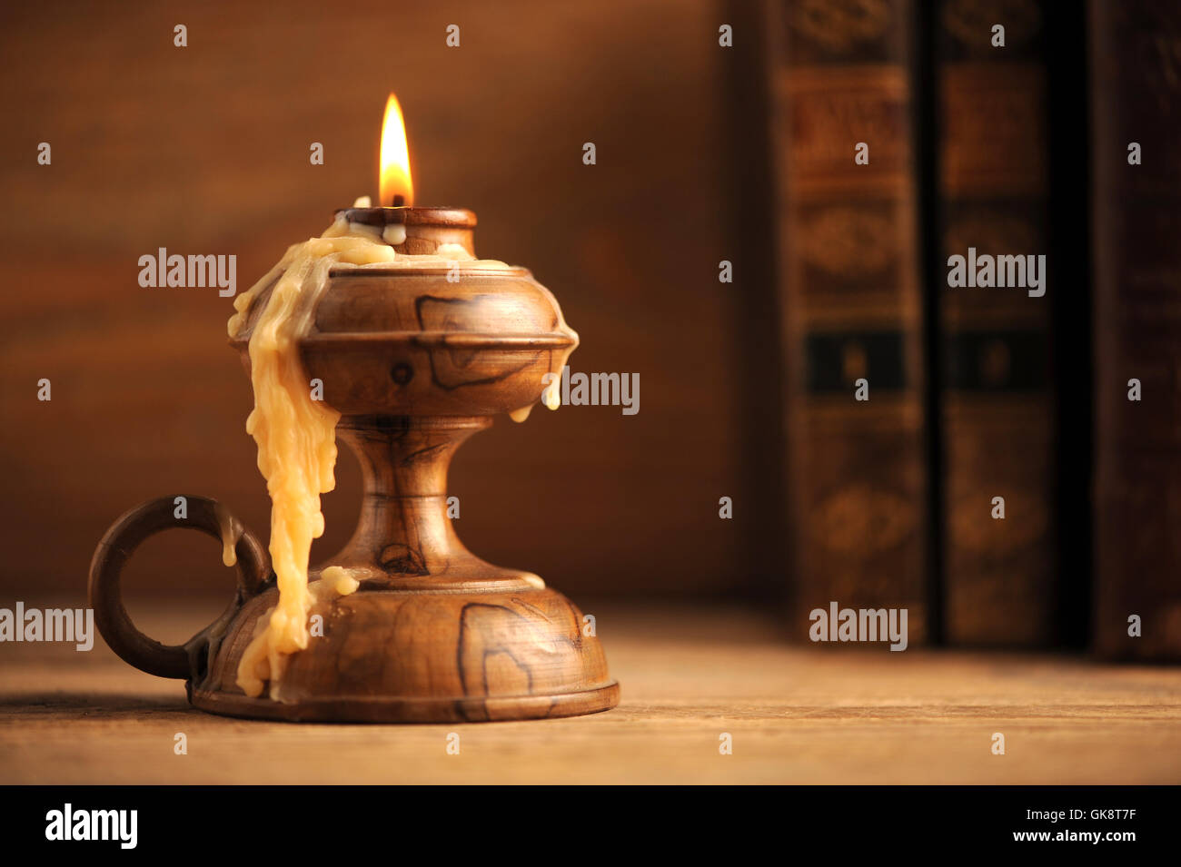 object single big Stock Photo - Alamy