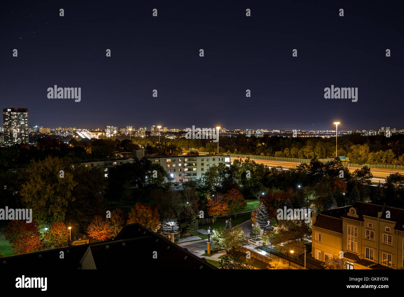 Fall buildings hi-res stock photography and images - Alamy