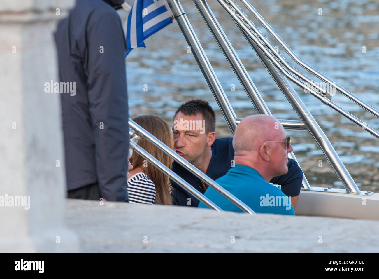 Chelsea footballer John Terry, wife Toni Terry and Terry's parents Alan ...