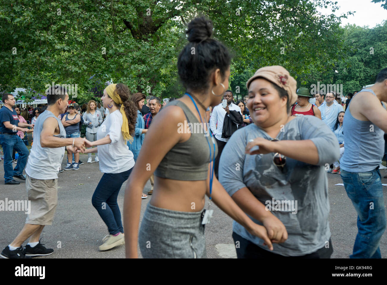 London latin music festival london hi-res stock photography and images ...