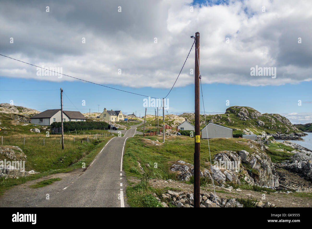 Golden road outer hebrides hi-res stock photography and images - Alamy