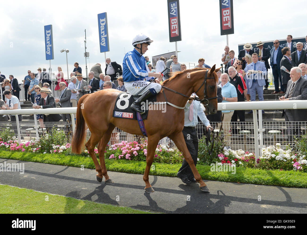 Queen Kindly and Jamie Spencer in the parade ring before the Darley ...