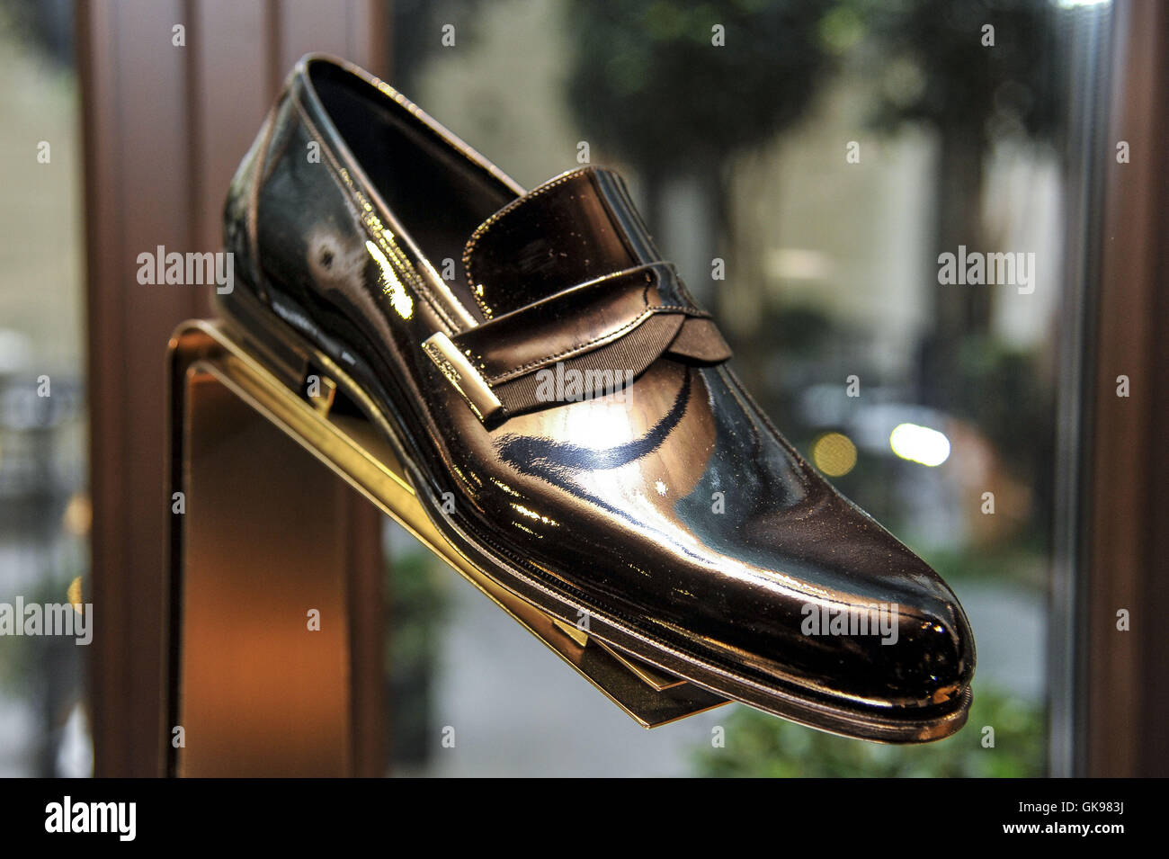Milan Men's Fashion Week Spring/Summer 2017 - Jimmy Choo Presentations ...