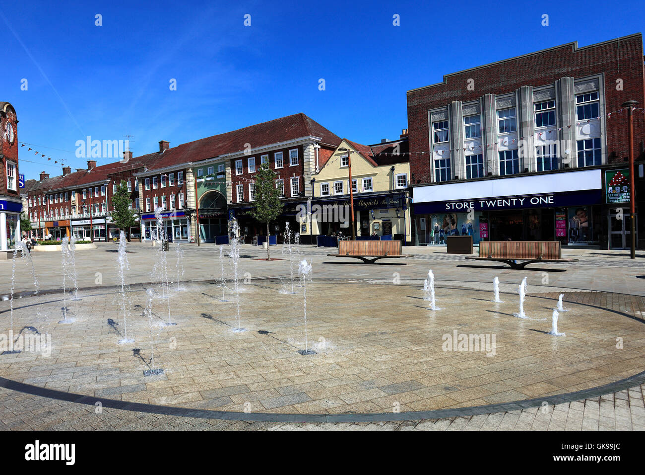 Water Fountains, Letchworth Garden City, Hertfordshire County, England ...