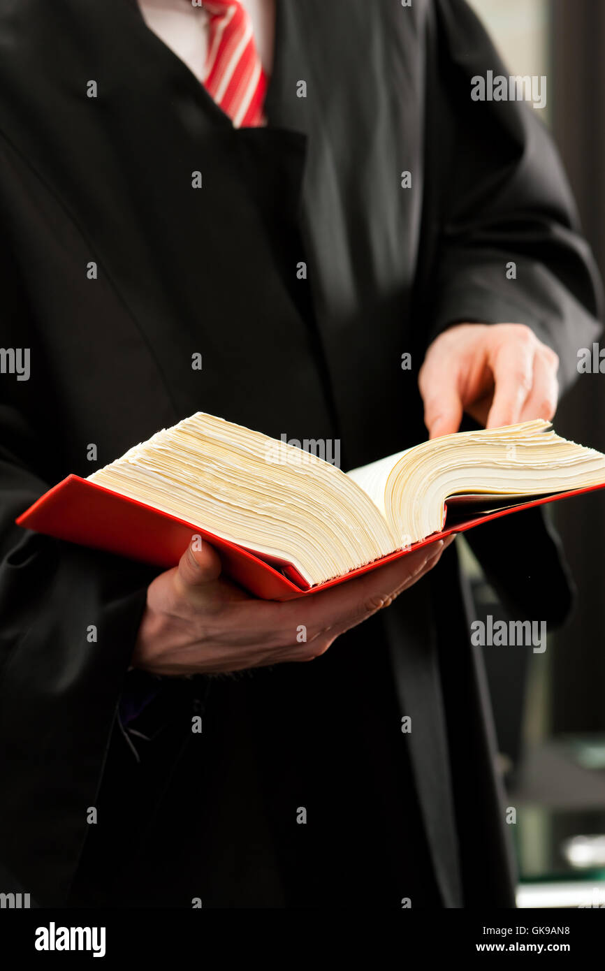 German court justice robe hi-res stock photography and images - Alamy